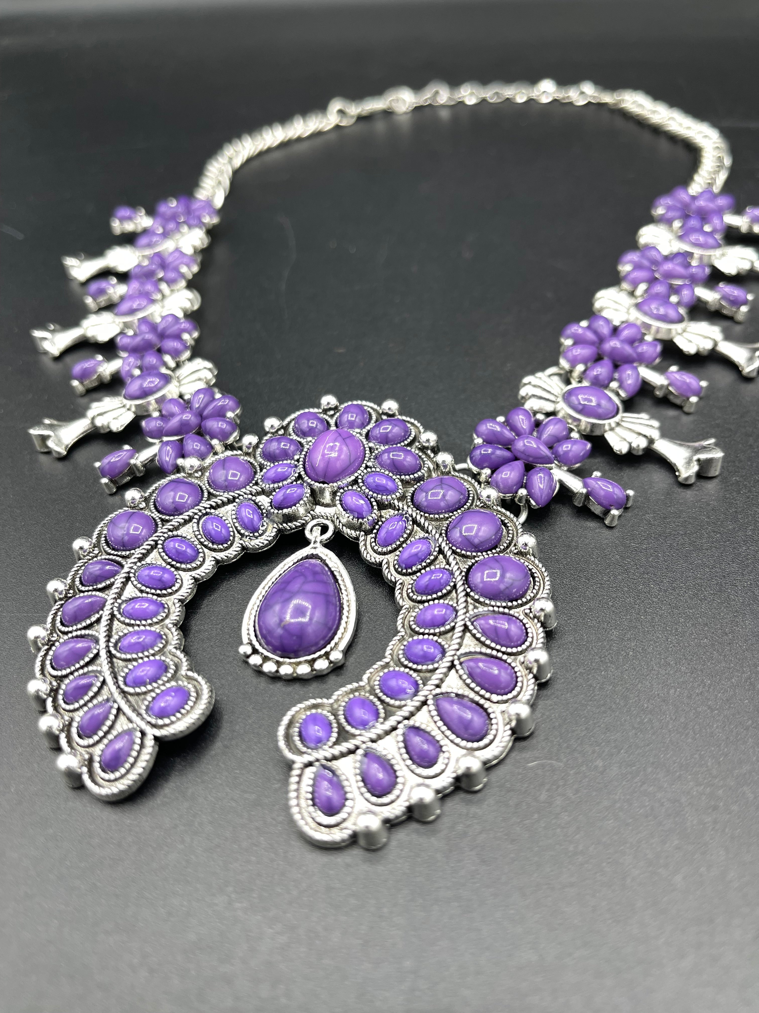 Northern Lights Squash Necklace – Asdzaa Boutique